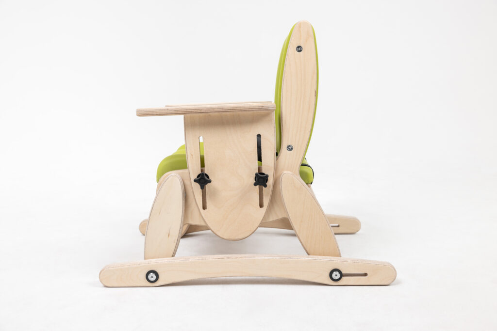 Juni Chair - Medifab : Medifab
